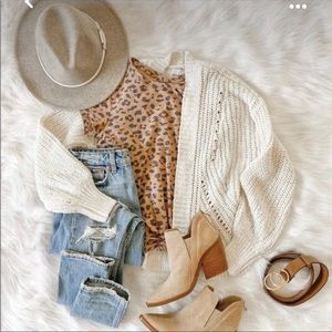 Tops | 3 Pcs Bundle Lot Of Sweater Bundle Clothing Boutique Fall ...